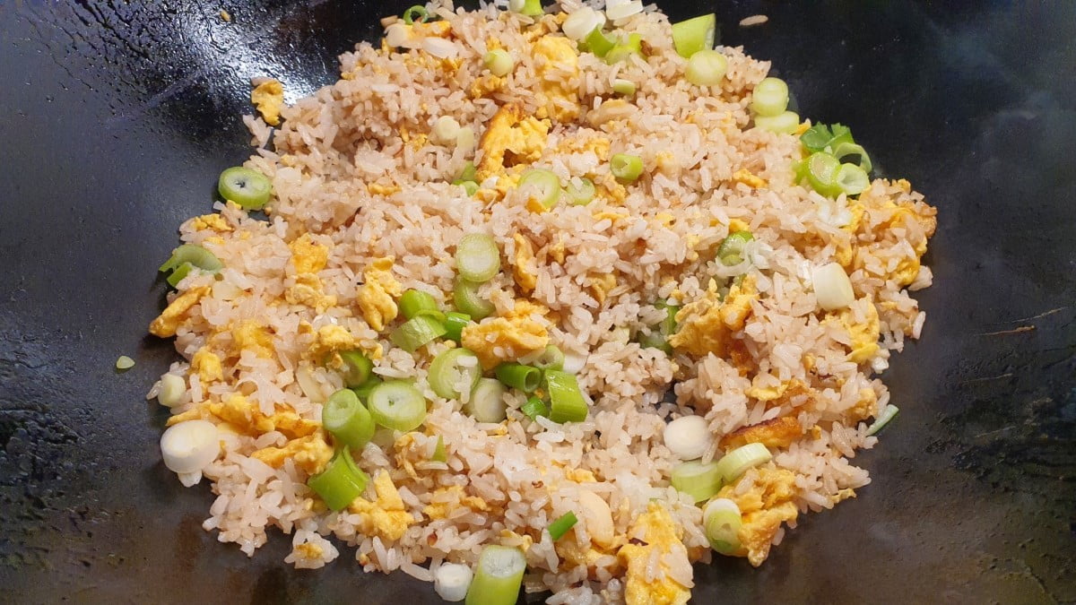 Simple Yet Delicious Egg Fried Rice - Jumping Pumpkin